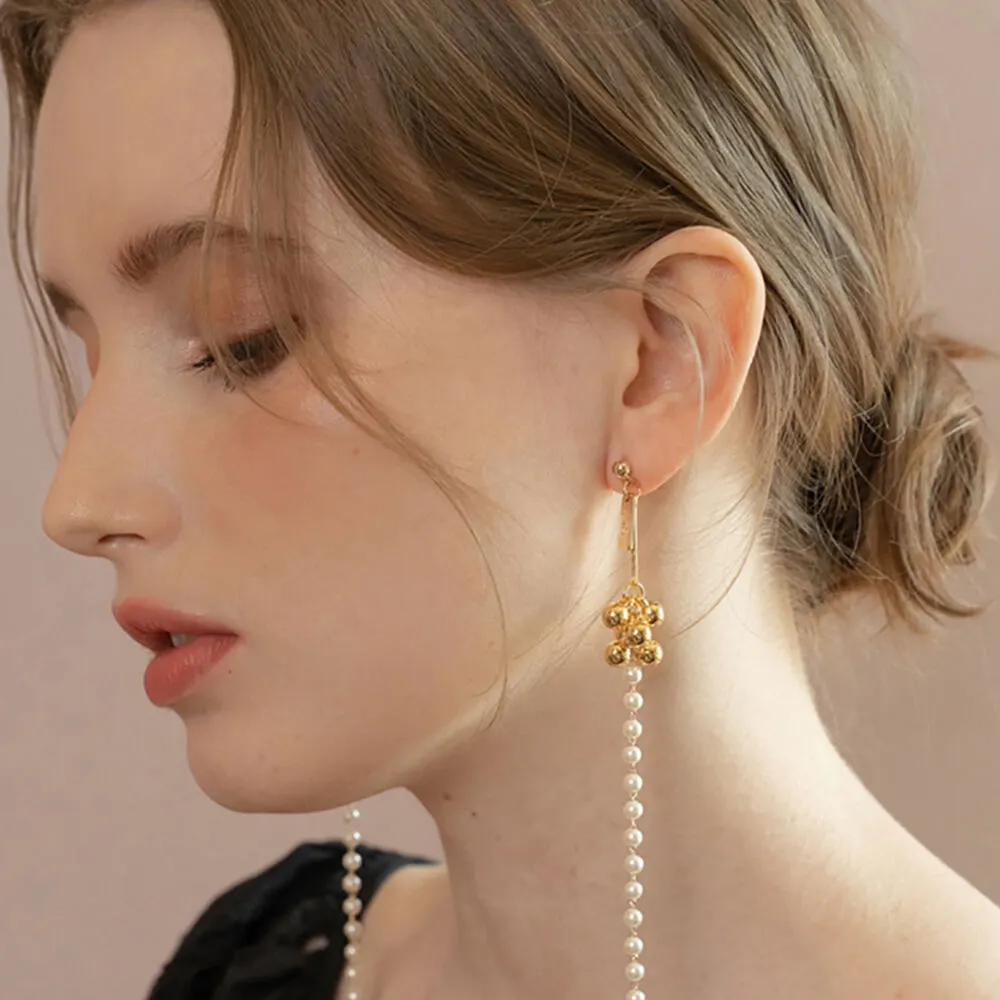 Moi drop earrings - 감도 깊은 취향 셀렉트샵 29CM