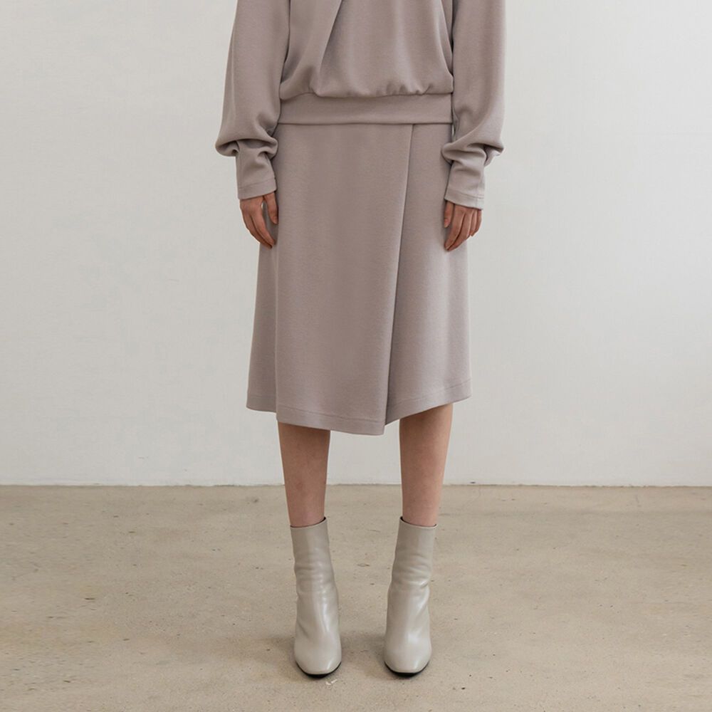 ELASTIC WAIST DIAGONAL PANEL MIDI SKIRT BE - 감도 깊은 취향 셀렉트샵 29CM