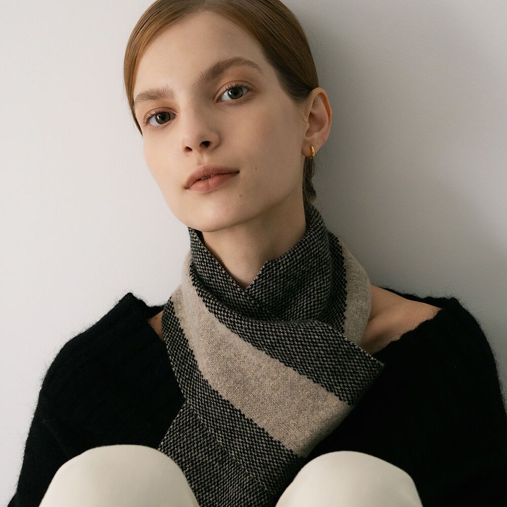 ail mini muffler (2color) - 감도 깊은 취향 셀렉트샵 29CM