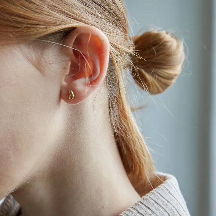 Allcase tiny earring - 감도 깊은 취향 셀렉트샵 29CM