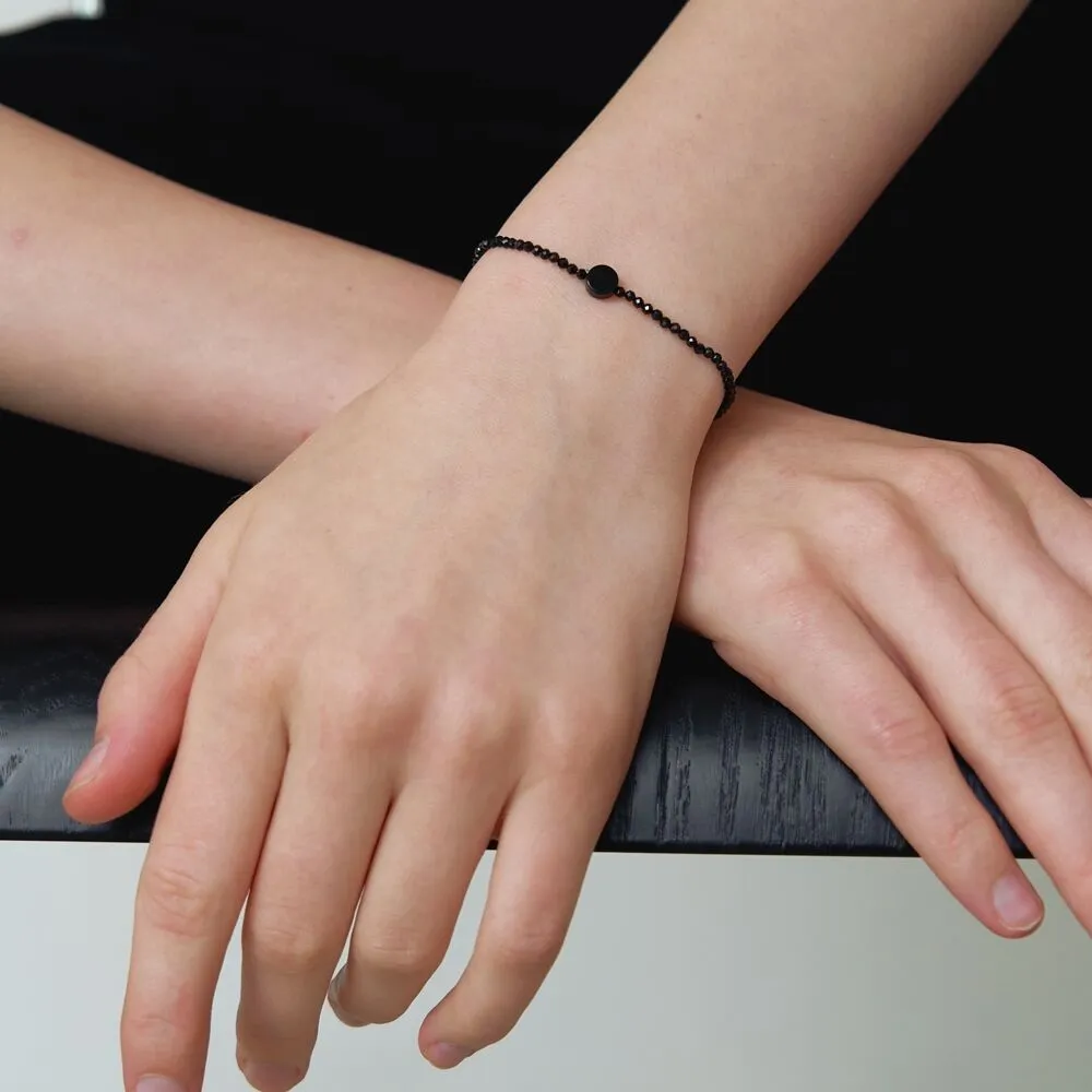 Black Spinel Bracelet - 감도 깊은 취향 셀렉트샵 29CM