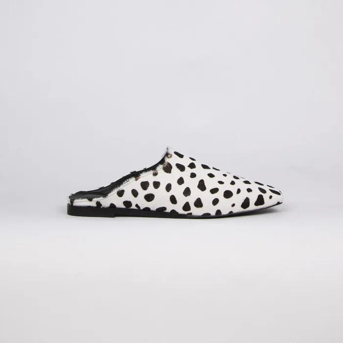 [blanc sur blanc] Ciel Mules Calf Hair Dalmatian - 감도 깊은 취향 셀렉트샵 29CM