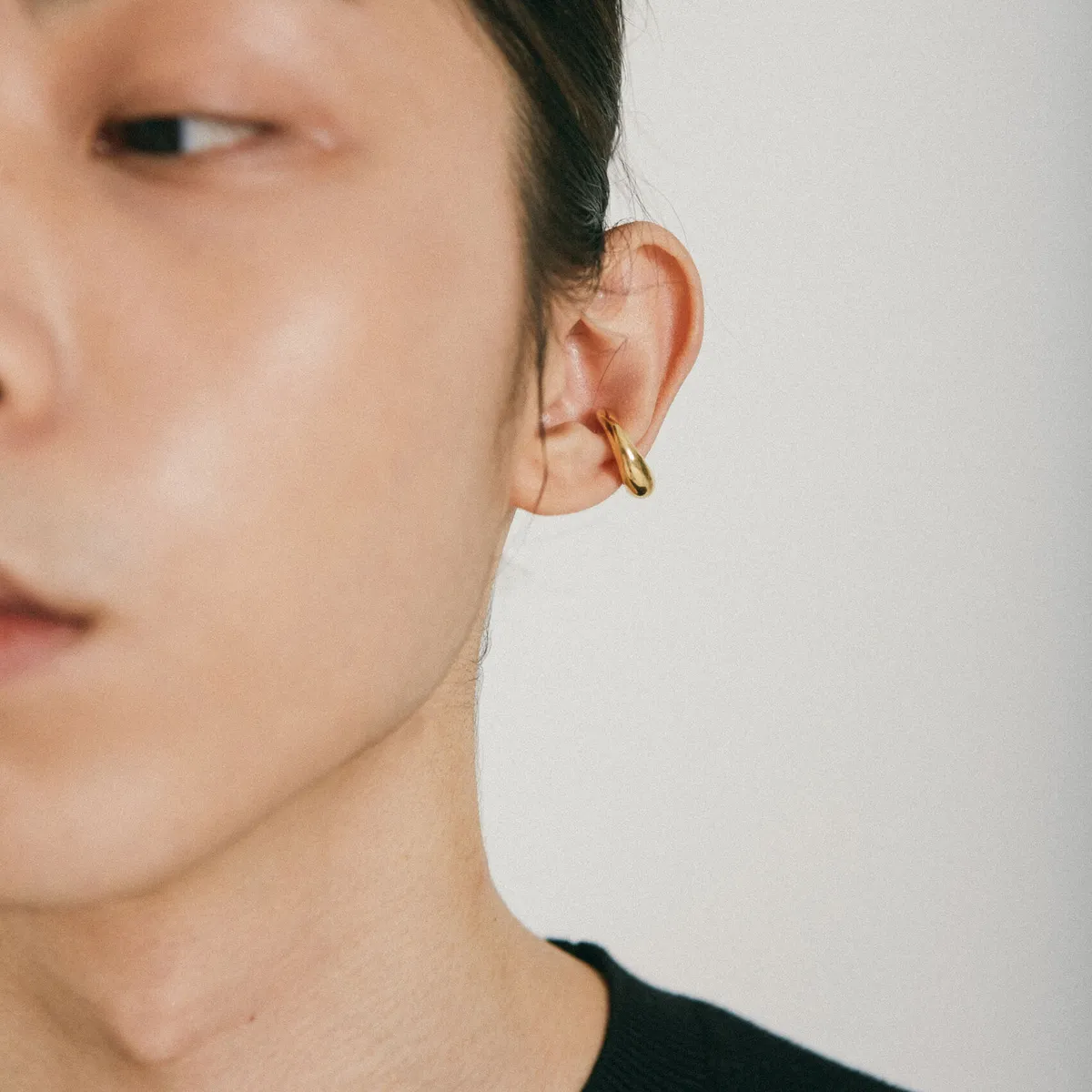 CRESCENT EAR CUFF / Gold - 감도 깊은 취향 셀렉트샵 29CM
