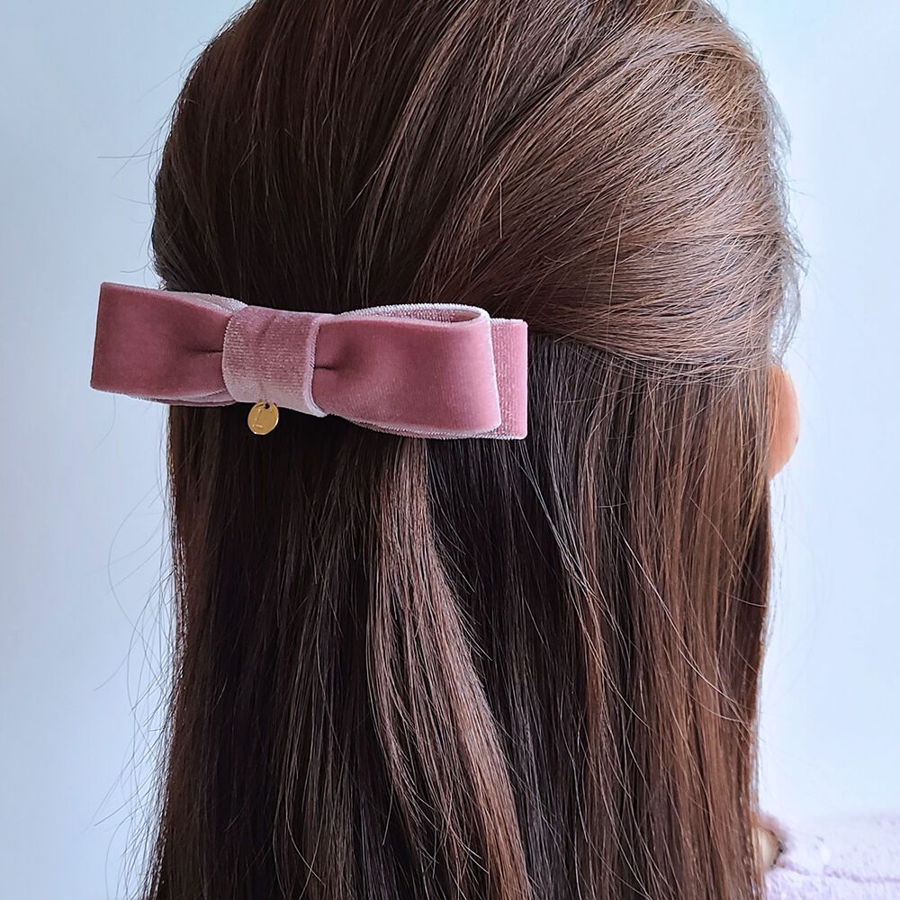 몽 셰리 벨벳 리본 헤어핀 (2COL) - 감도 깊은 취향 셀렉트샵 29CM