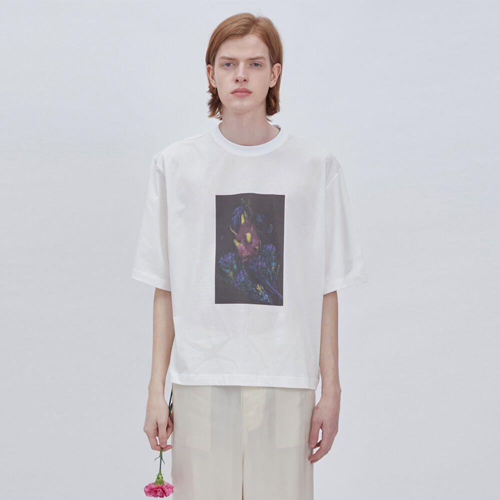 BLACK PICTURESQUE T-SHIRT - 감도 깊은 취향 셀렉트샵 29CM