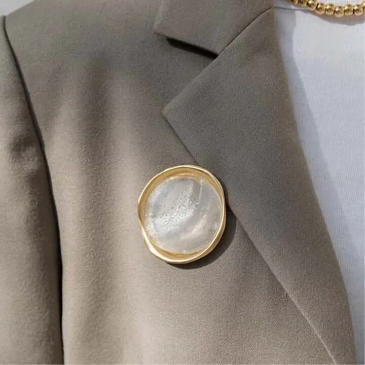 The Body 28B (Brooch) - 감도 깊은 취향 셀렉트샵 29CM