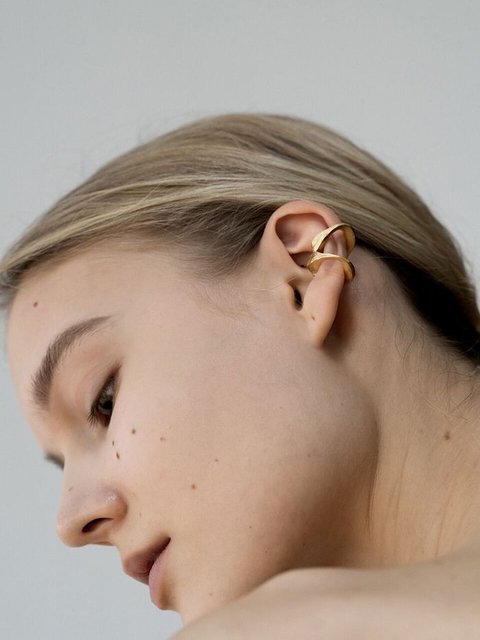 The Body 03E (Ear cuff) - 감도 깊은 취향 셀렉트샵 29CM