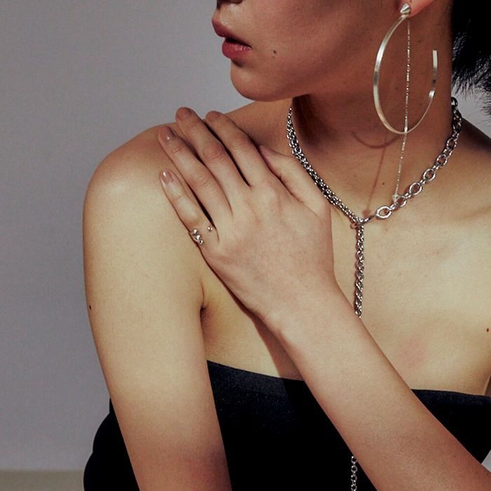 [BTS 제이홉 착용] HYEONK STUD RING - 감도 깊은 취향 셀렉트샵 29CM