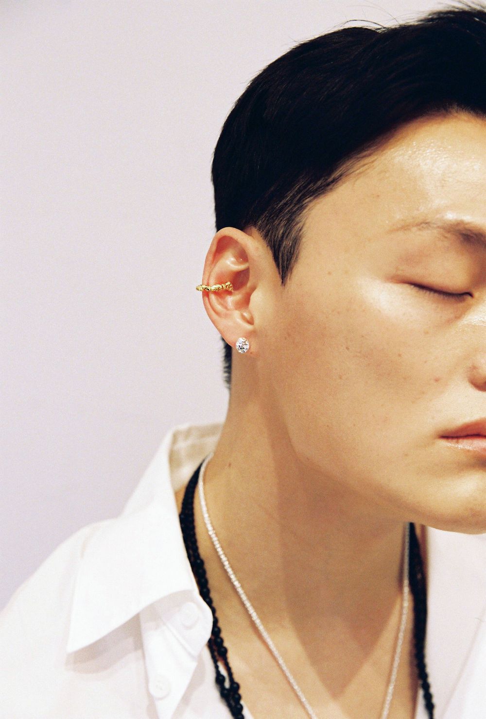 Stella ear cuff Silver - 감도 깊은 취향 셀렉트샵 29CM