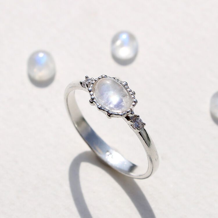 925실버 문스톤 원석반지 에블리/ Ebli Gemstone Ring - 감도 깊은 취향 셀렉트샵 29CM