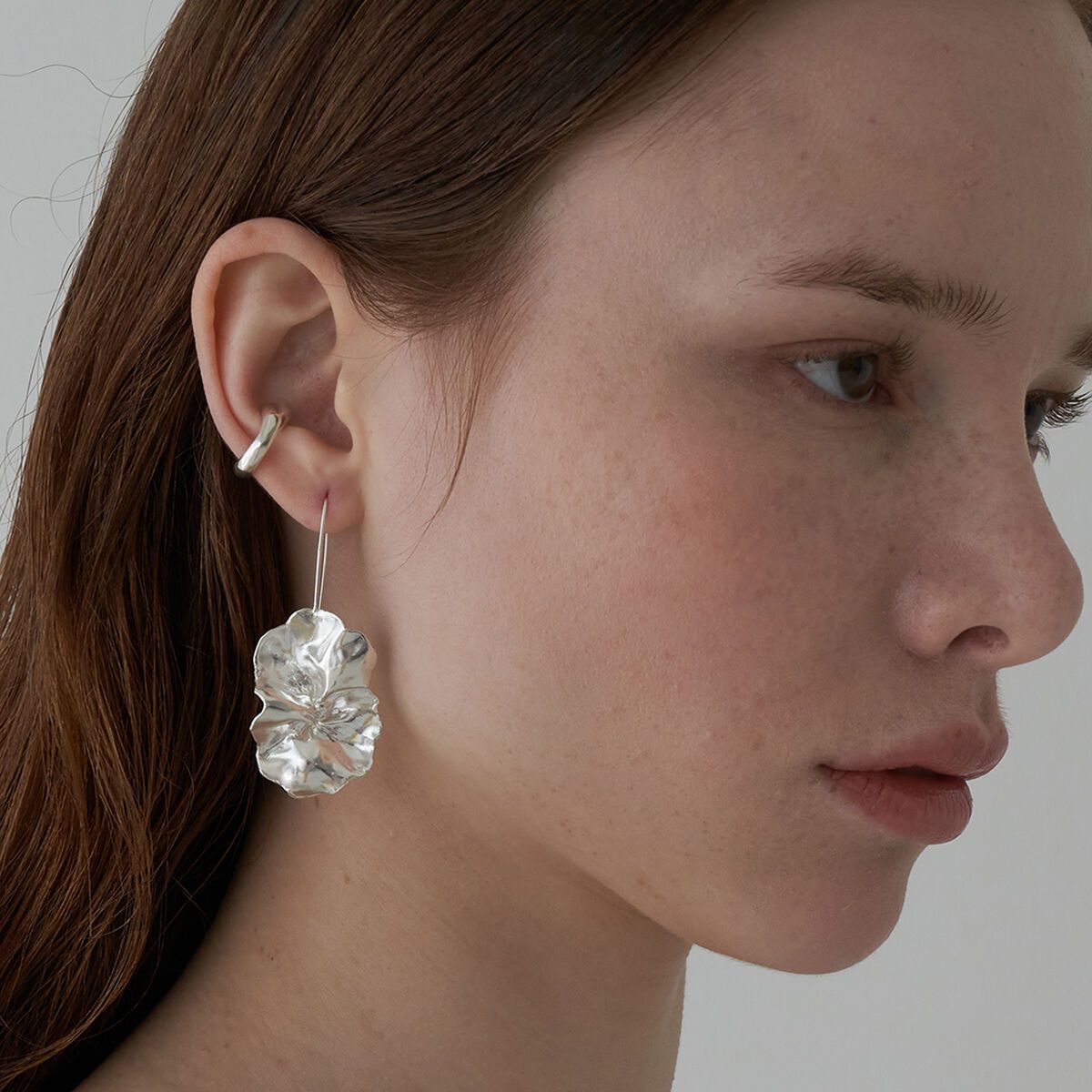 Flower Dance - Ear Cuff 04 - 감도 깊은 취향 셀렉트샵 29CM