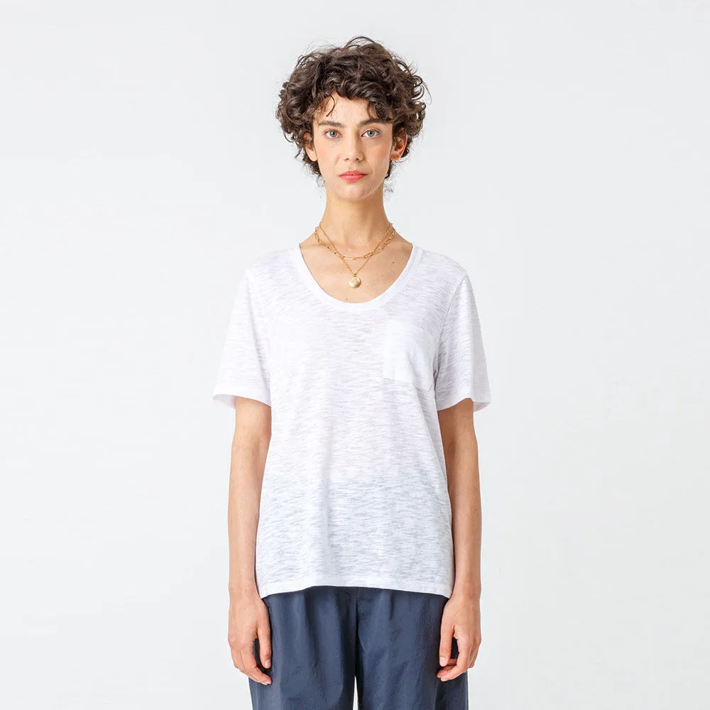 PAGE_Pocket U Neck T-shirt_WHITE - 감도 깊은 취향 셀렉트샵 29CM