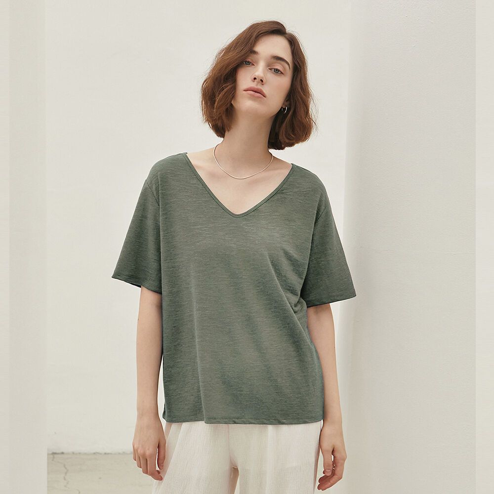 loose V linen t-shirt_KHAKI - 감도 깊은 취향 셀렉트샵 29CM