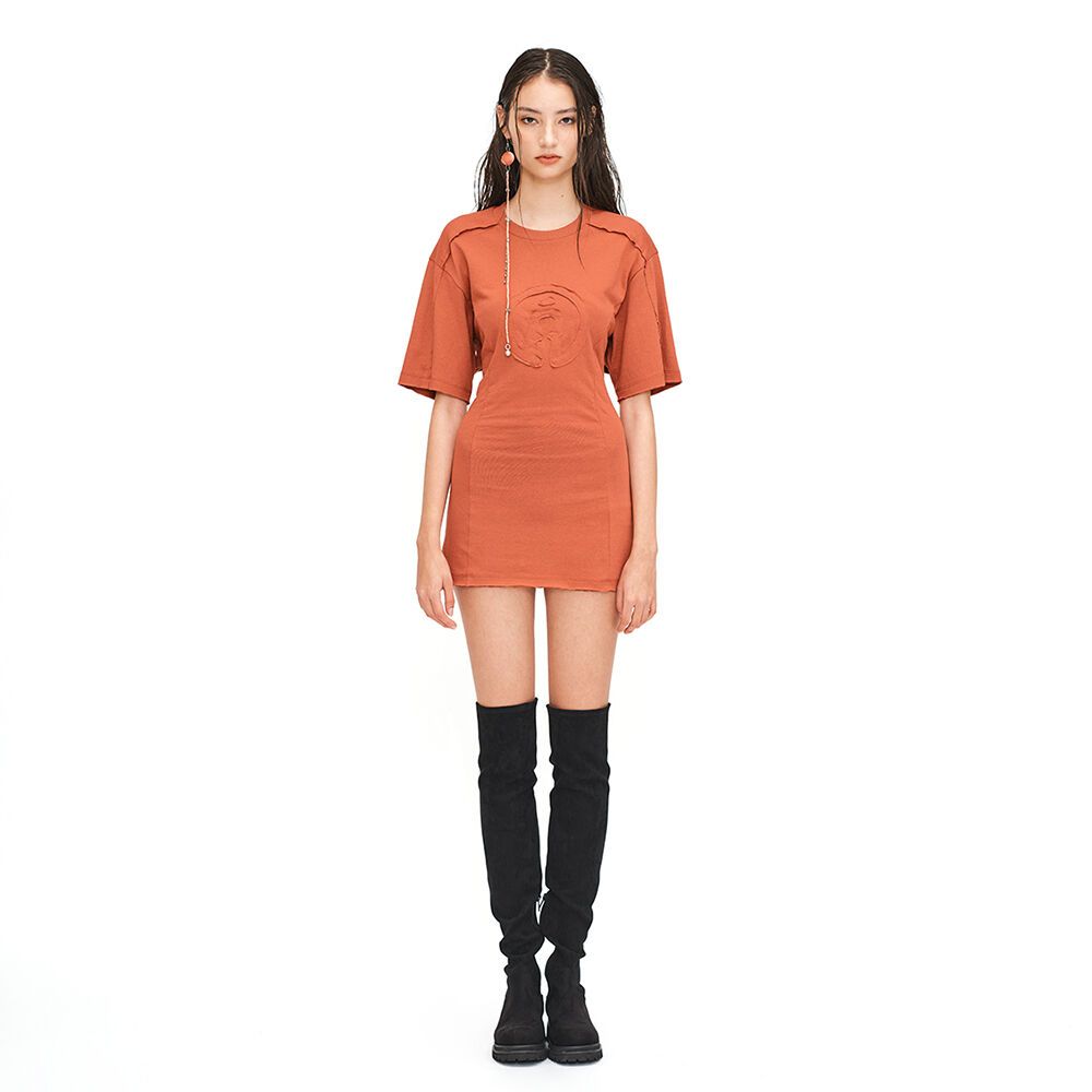 Fit and back slit T-shirt - Brick - 감도 깊은 취향 셀렉트샵 29CM