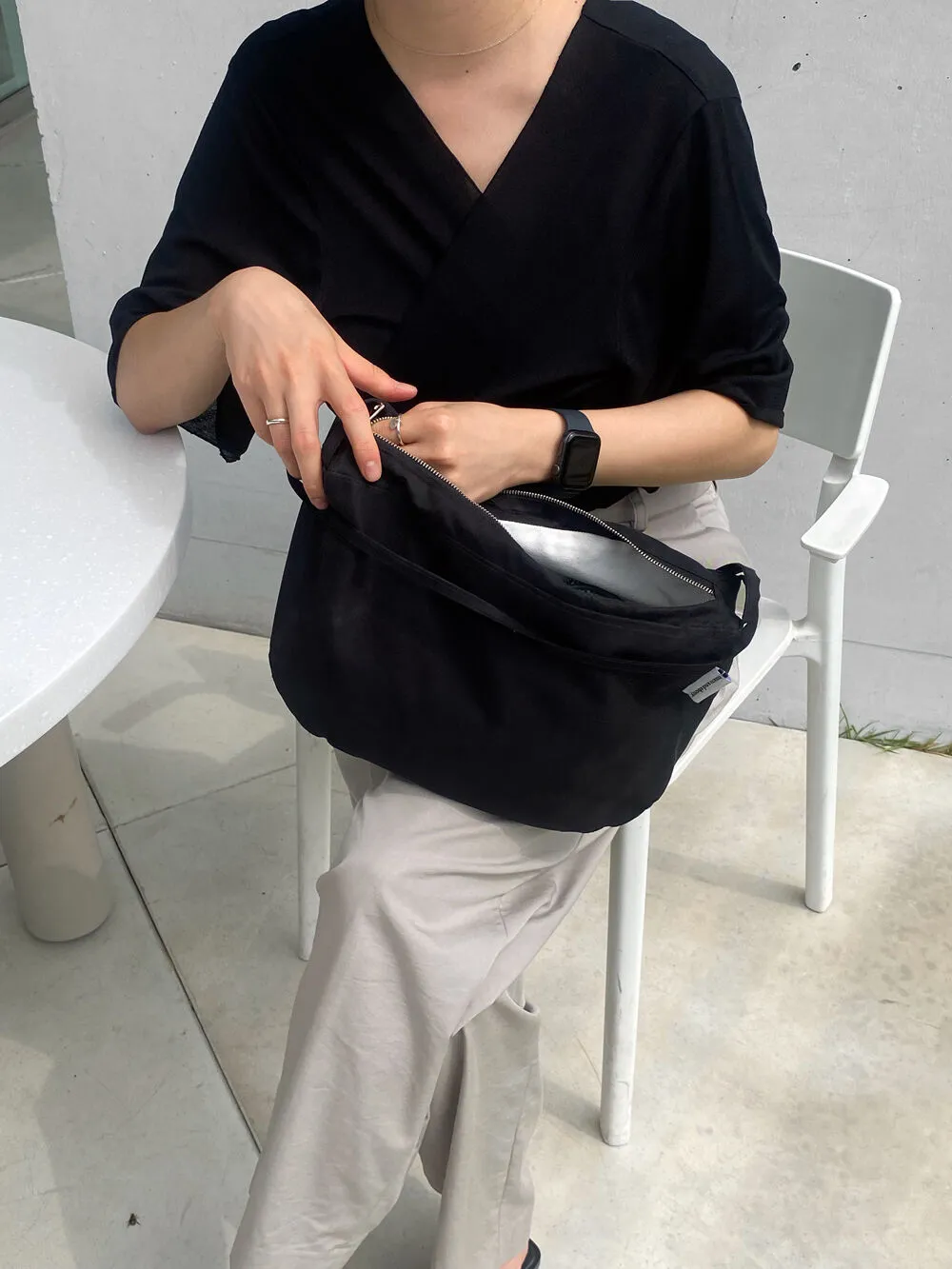 mellow shoulder bag_black - 감도 깊은 취향 셀렉트샵 29CM