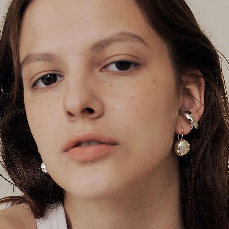 [silver925]round button hook earring - 감도 깊은 취향 셀렉트샵 29CM