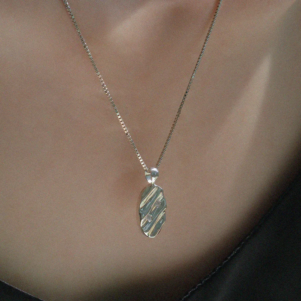 Ripple Necklace - oval type (925 silver) - 감도 깊은 취향 셀렉트샵 29CM