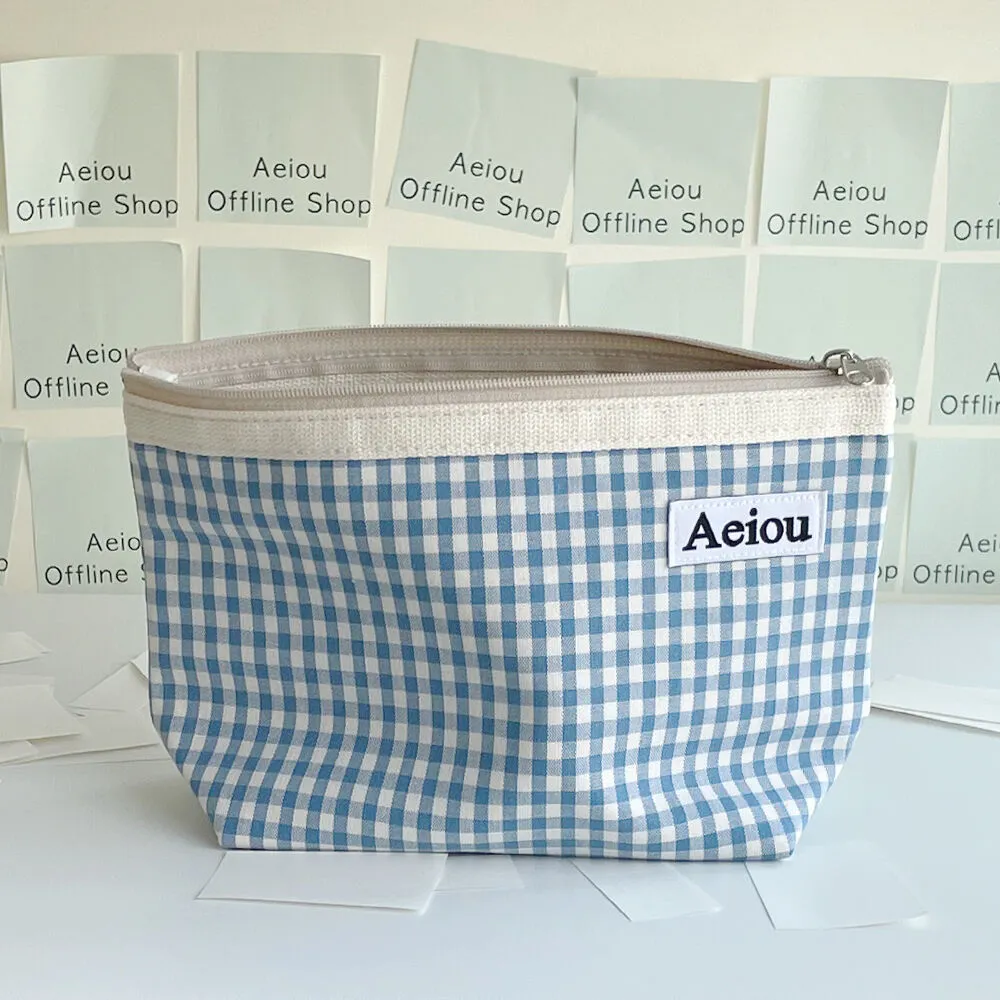 Aeiou Basic Pouch (L size) Baby blue check - 감도 깊은 취향 셀렉트샵 29CM