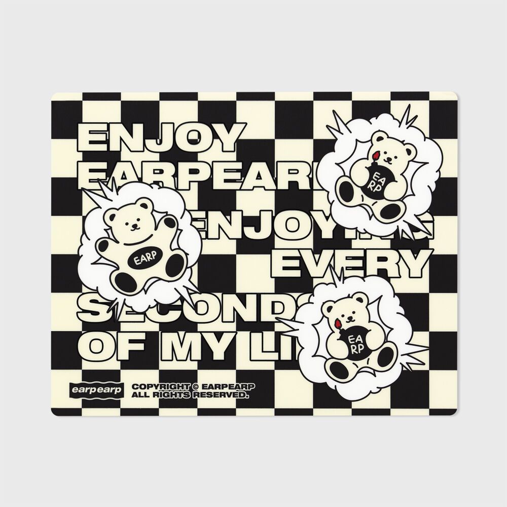 CHECK BOARD BABA-BLACK/IVORY(마우스패드) - 감도 깊은 취향 셀렉트샵 29CM