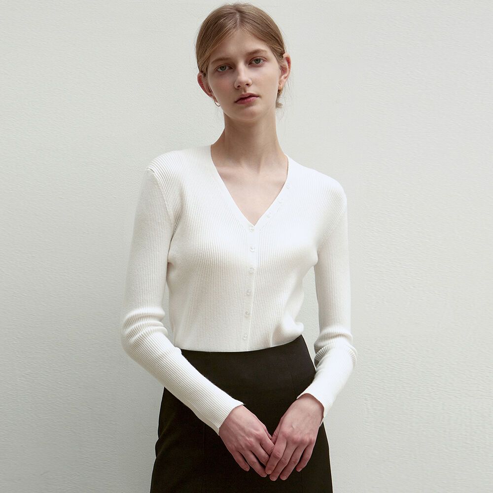 BUTTON SLIM KNIT CARDIGAN_IVORY - 감도 깊은 취향 셀렉트샵 29CM