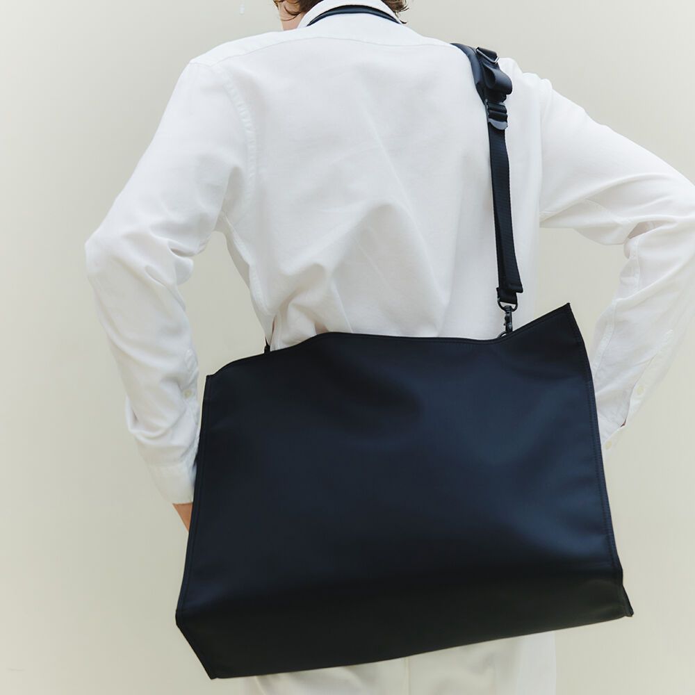 [HAH ARCHIVE] SIGNATURE STRAP MESSENGER BAG-1 - 감도 깊은 취향 셀렉트샵 29CM