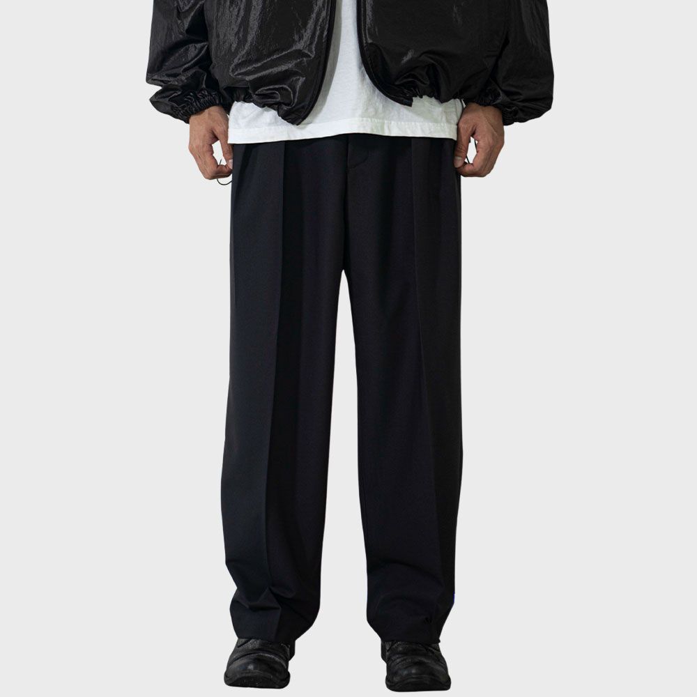 프리저브드스테이션 DRAPERY TWO TUCK WIDE PANTS (Charcoal) - 감도 깊은 취향 셀렉트샵 29CM