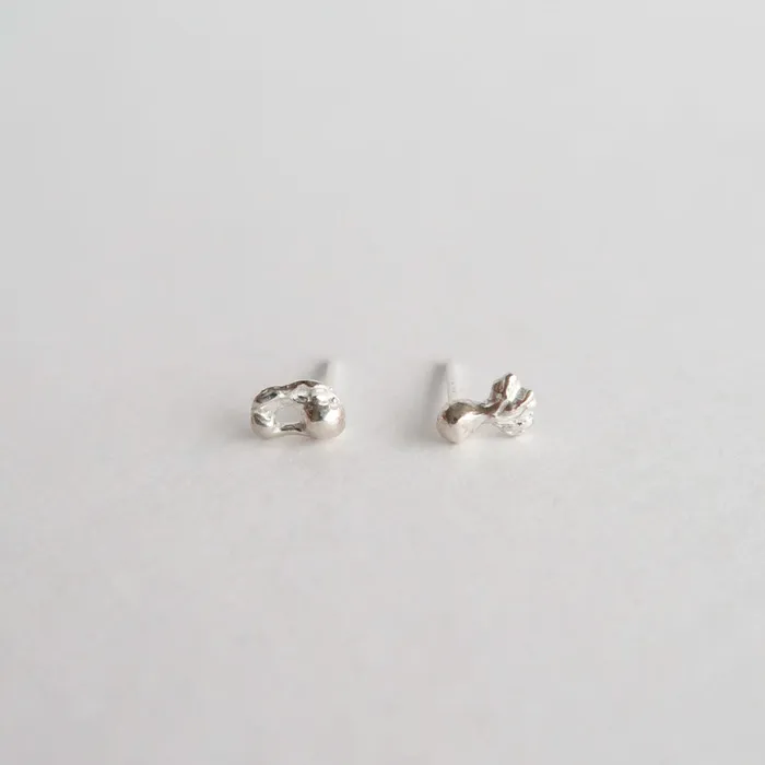 Mini starlight earring [silver/gold] - 감도 깊은 취향 셀렉트샵 29CM