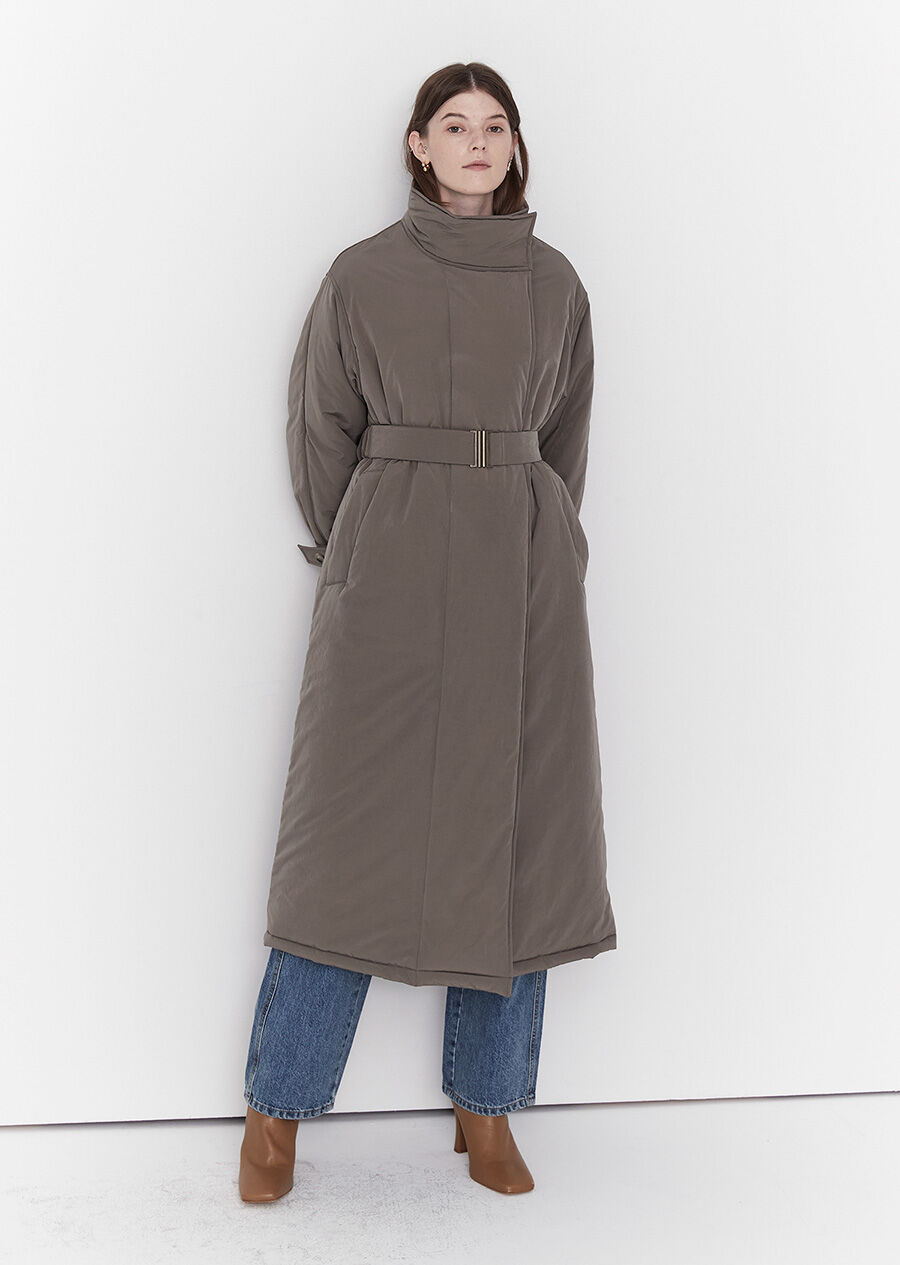 HIGH NECK LONG PADDING COAT (ash khaki) - 감도 깊은 취향 셀렉트샵 29CM