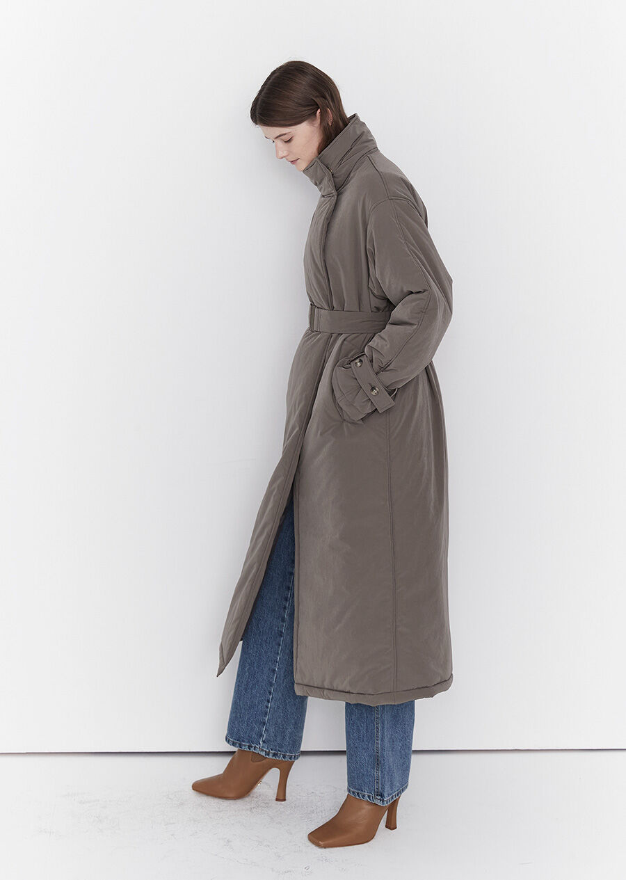HIGH NECK LONG PADDING COAT (ash khaki) - 감도 깊은 취향 셀렉트샵 29CM