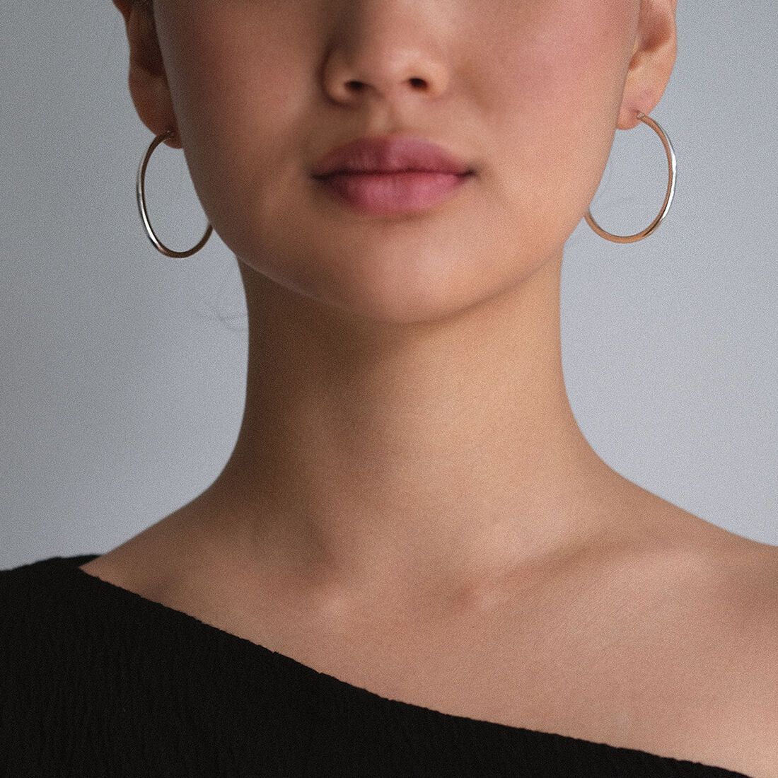 Large Hoop Earring (silver925)(2color) - 감도 깊은 취향 셀렉트샵 29CM