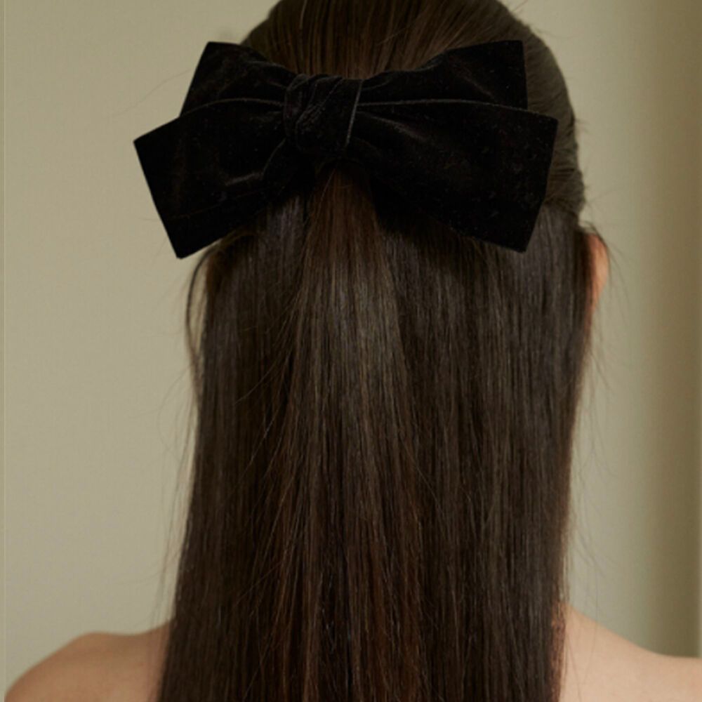 classy velvet ribbon hair pin - 감도 깊은 취향 셀렉트샵 29CM