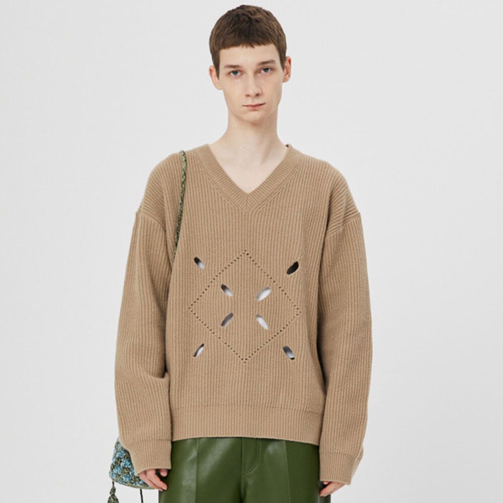 UNISEX, Argyle Hole Oversized Knit / Camel - 감도 깊은 취향 셀렉트샵 29CM