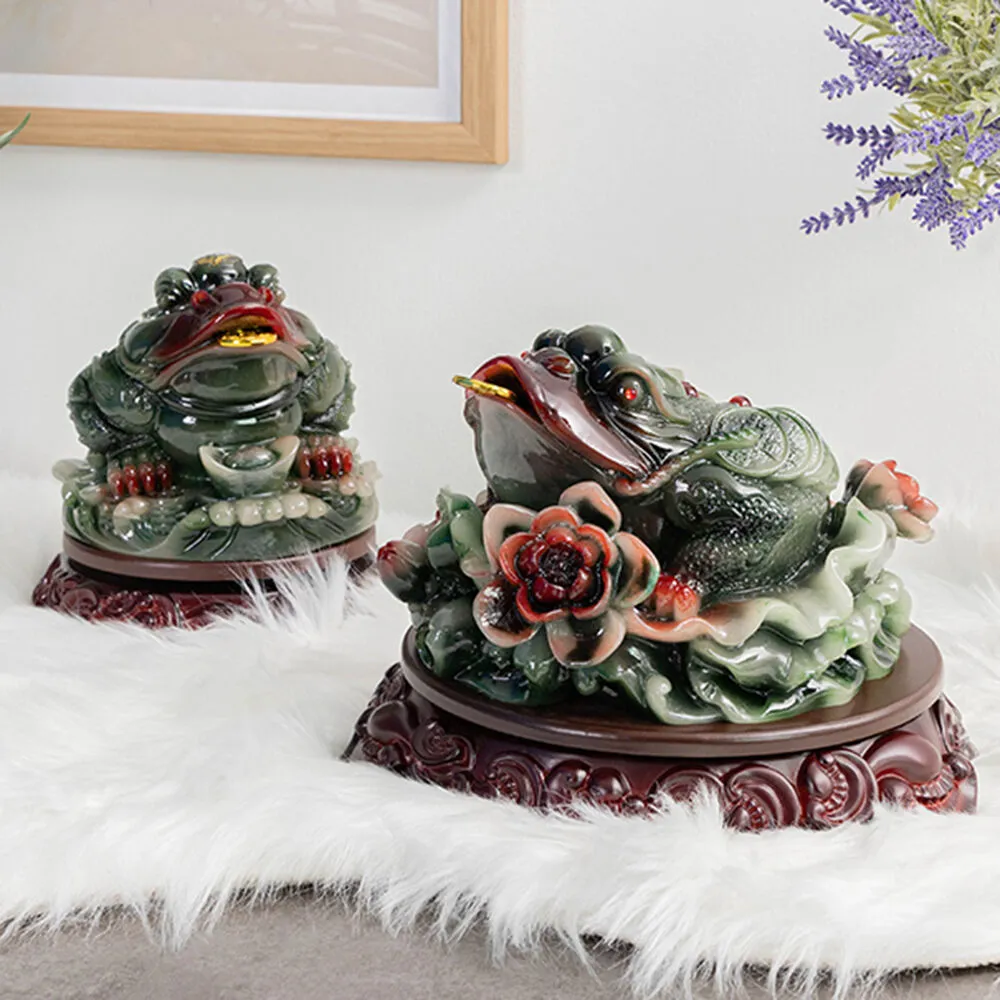 옥빛 삼족 두꺼비 장식 (2size) - 감도 깊은 취향 셀렉트샵 29CM