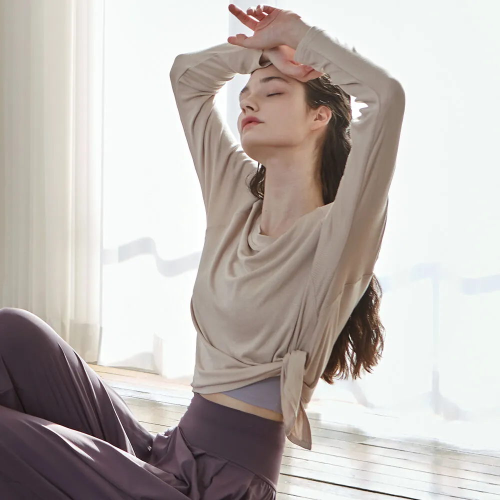 소프트 보트넥 슬릿 커버업 DEVI-T0079-오트밀 - 감도 깊은 취향 셀렉트샵 29CM