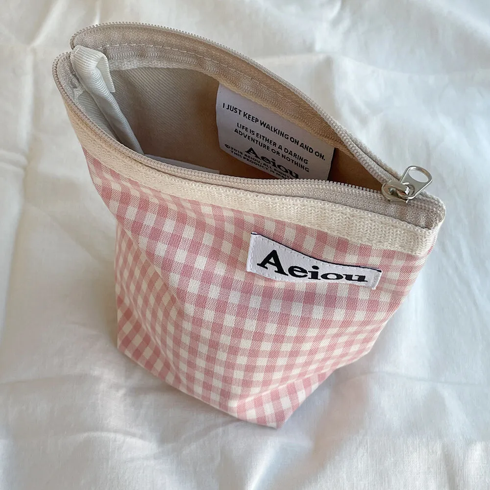 Aeiou Basic Pouch (M size) Cherry Blossom Check - 감도 깊은 취향 셀렉트샵 29CM