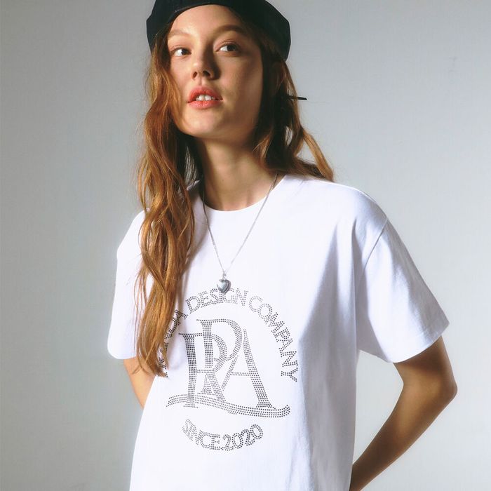 MAIN LOGO HOTFIX TEE WHITE - 감도 깊은 취향 셀렉트샵 29CM