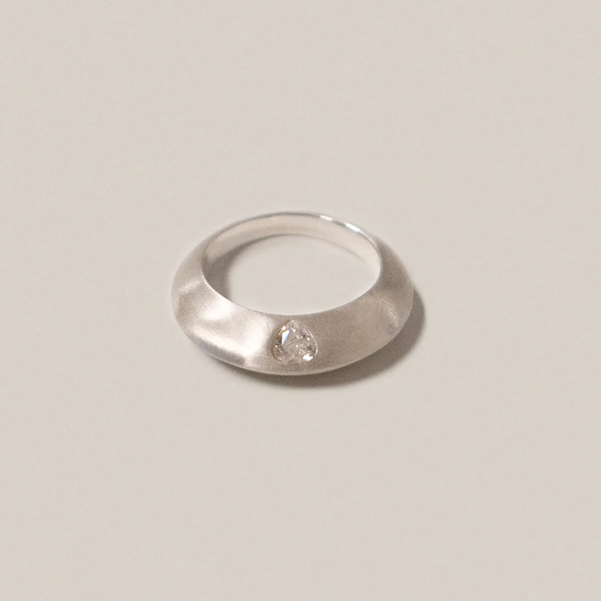 Crescent Love ring Dew - 감도 깊은 취향 셀렉트샵 29CM