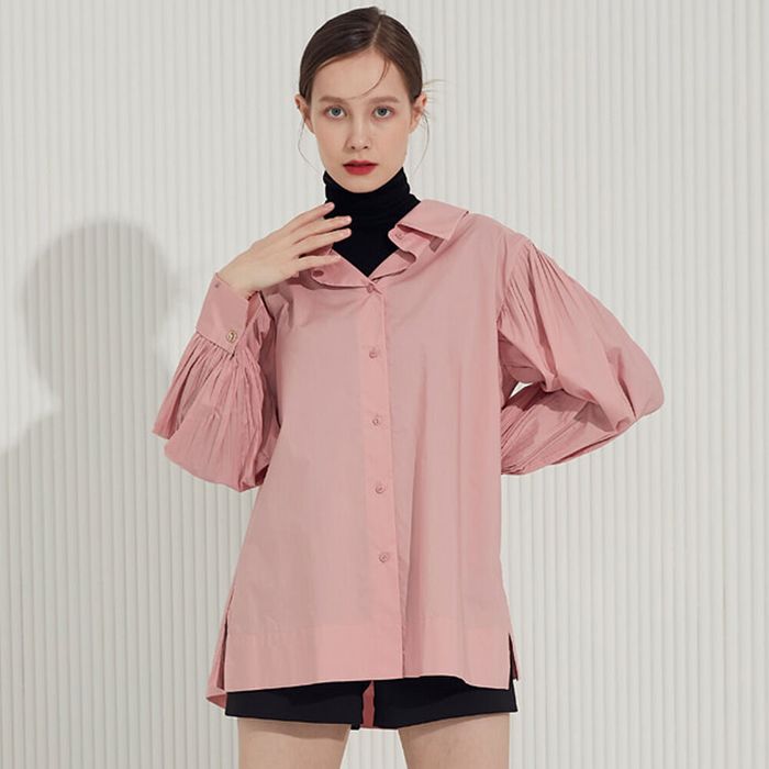 Pleats balloon sleeves shirt in pink - 감도 깊은 취향 셀렉트샵 29CM