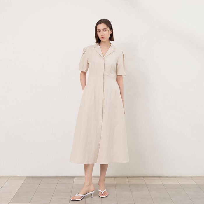 Eto button dress (Beige) - 감도 깊은 취향 셀렉트샵 29CM