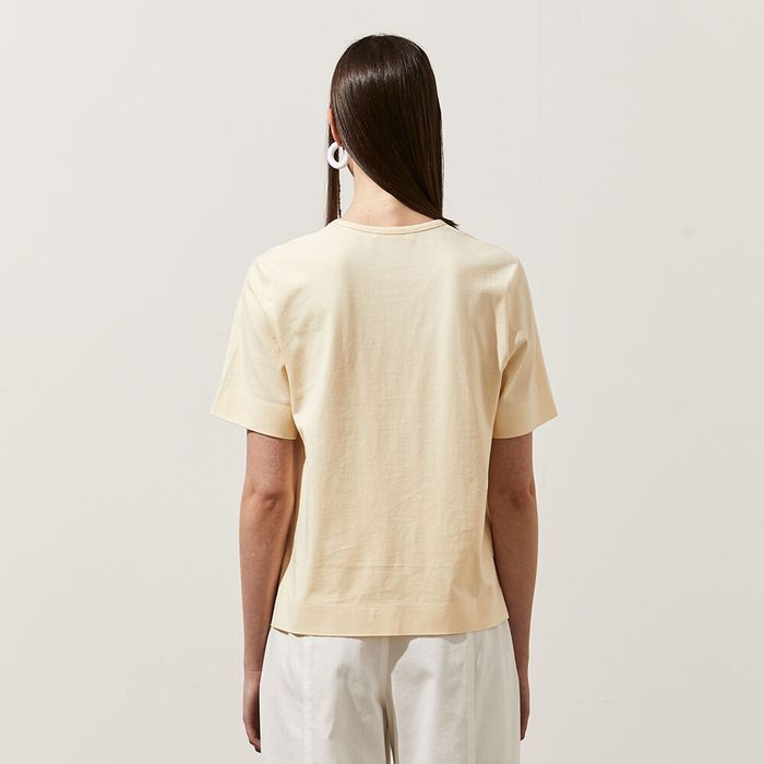 Basic Cotton T-shirt_CREAM - 감도 깊은 취향 셀렉트샵 29CM