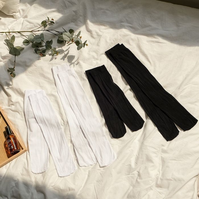 1+1 다리보정 니삭스 반스타킹 2type - 감도 깊은 취향 셀렉트샵 29CM