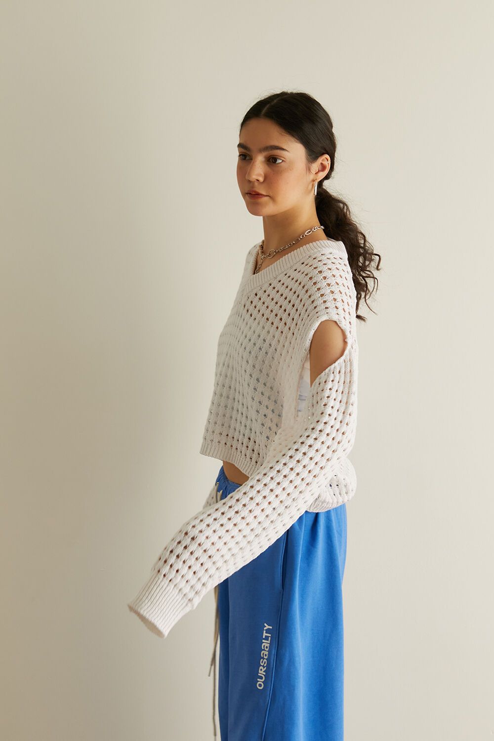 Honey Net Cut-out Knit / White - 감도 깊은 취향 셀렉트샵 29CM