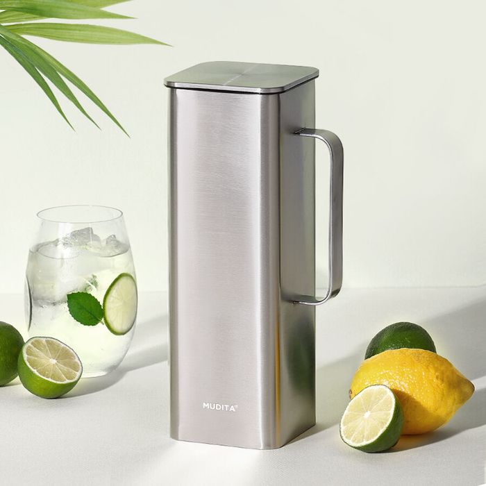무디타 304 스텐 사각 물병 1.5L / 냉장고 물병 홈바 대용량 물통 - 감도 깊은 취향 셀렉트샵 29CM