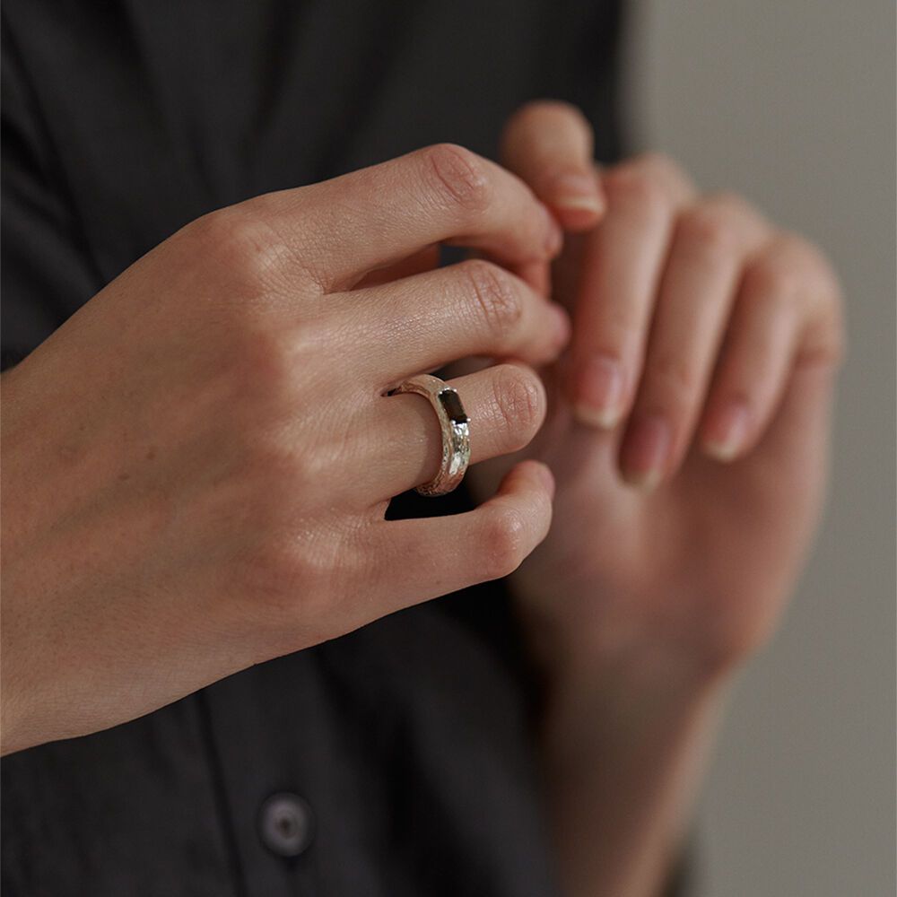 Twig Bold Ring (smoky quartz) - 감도 깊은 취향 셀렉트샵 29CM