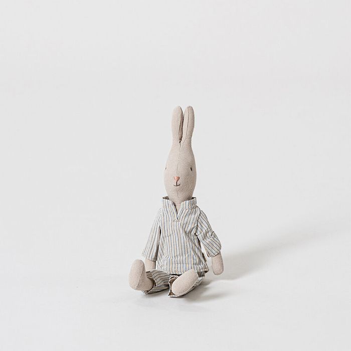 Maileg 메일레그 신생아애착인형 Rabbit size 2, Pyjamas - 감도 깊은 취향 셀렉트샵 29CM