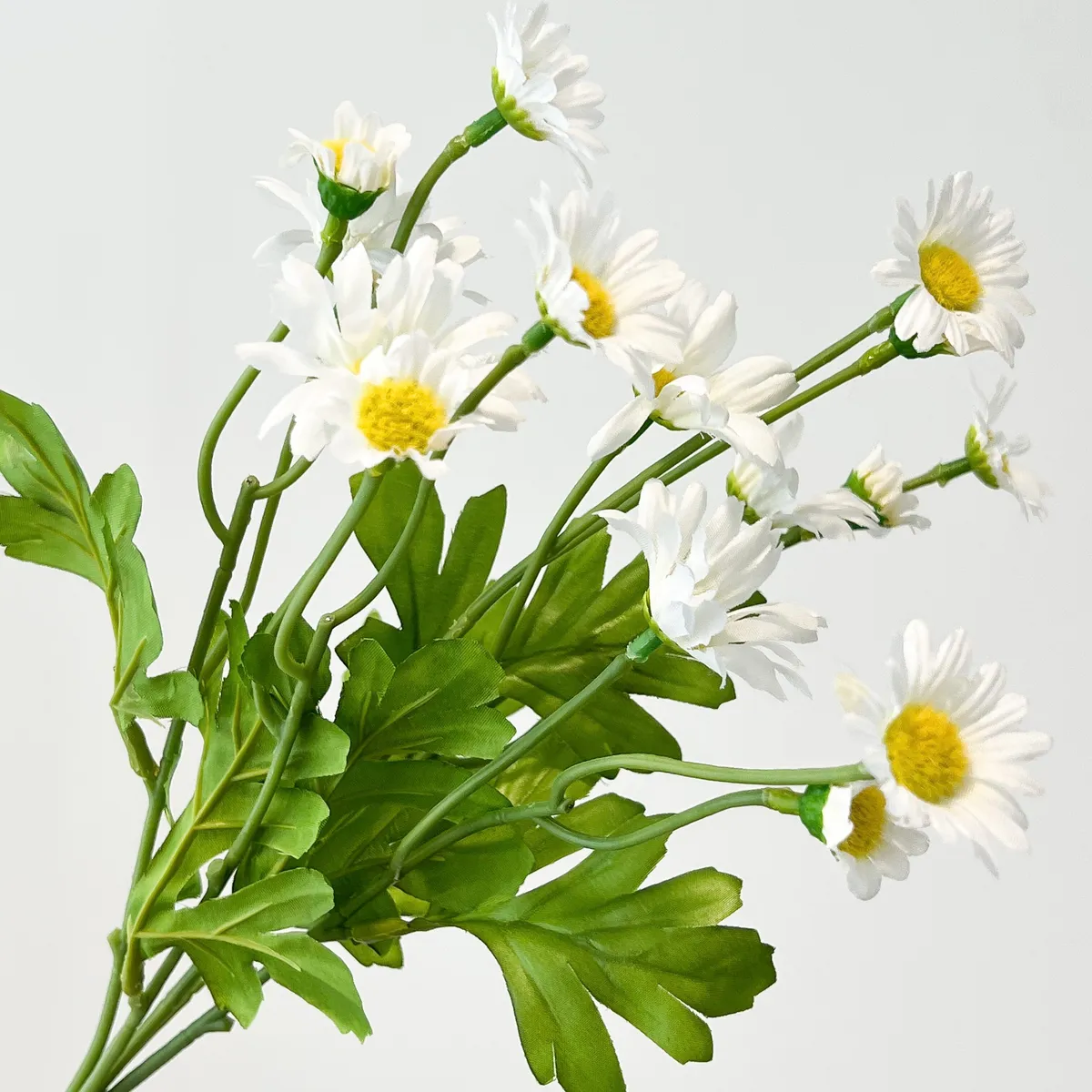 bookaz 데이지 조화 3color 꽃다발 브라이덜 샤워 웨딩 촬영 촬영용 부케 인조 - 감도 깊은 취향 셀렉트샵 29CM