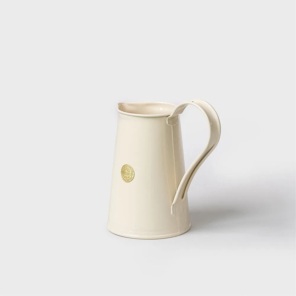 Haws 철제 저그 1.8L Classic Jug - Cream - 감도 깊은 취향 셀렉트샵 29CM
