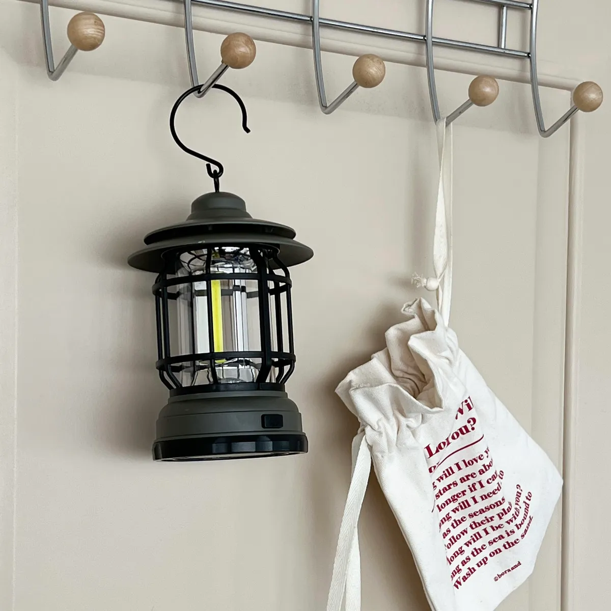 bookaz 감성 캠핑 랜턴 LED 무드등 - 감도 깊은 취향 셀렉트샵 29CM