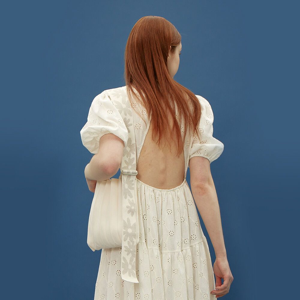 Lucky Pleats Knit Daisy Wing Cream White - 감도 깊은 취향 셀렉트샵 29CM