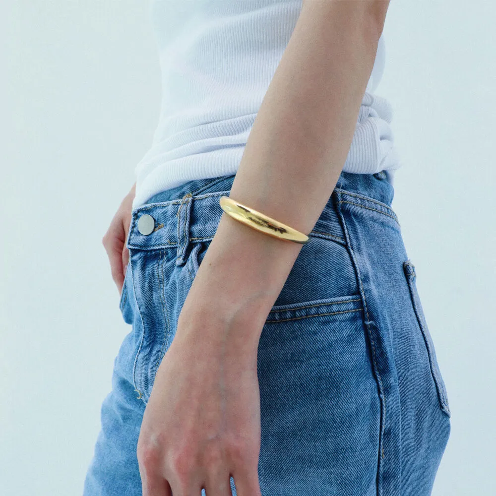 Gold moon bangle - 감도 깊은 취향 셀렉트샵 29CM